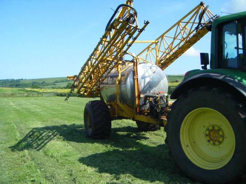 CHAFFER T3000 24M TRAILED SPRAYER :: Recently Sold :: Browns ...