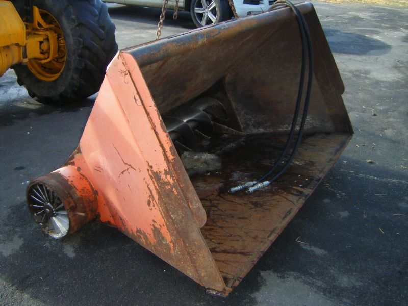 BOM ROOT CHOPPING BUCKET :: Recently Sold :: Browns Agricultural Machinery