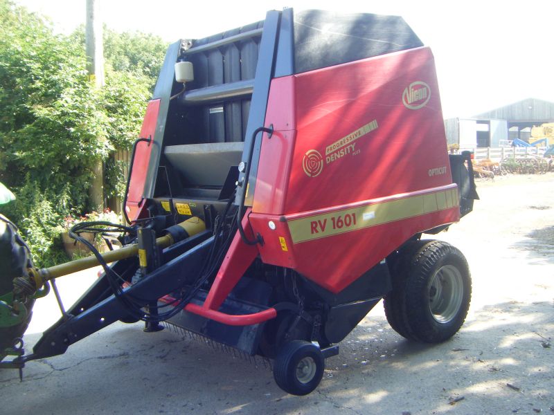 VICON OPTICUT ROUND BALER :: Recently Sold :: Browns Agricultural Machinery