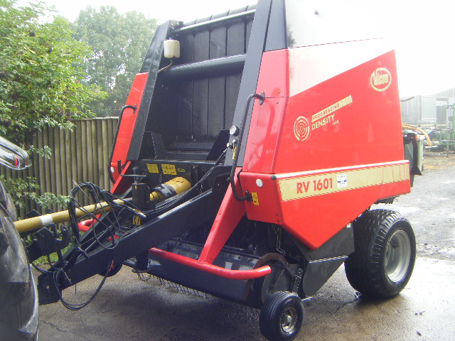 VICON RV1601 PROGRESSIVE PLUS ROUND BALER :: Recently Sold :: Browns ...