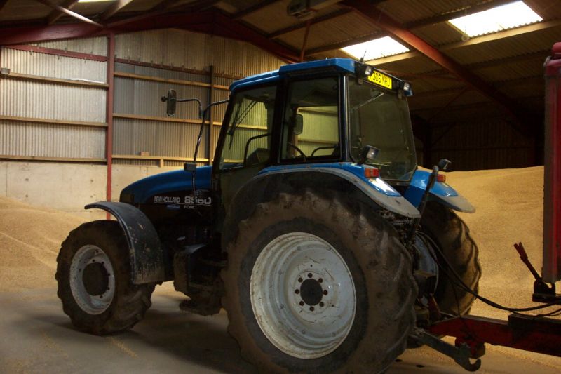 Ford N/H 8560 4wd :: Recently Sold :: Browns Agricultural Machinery