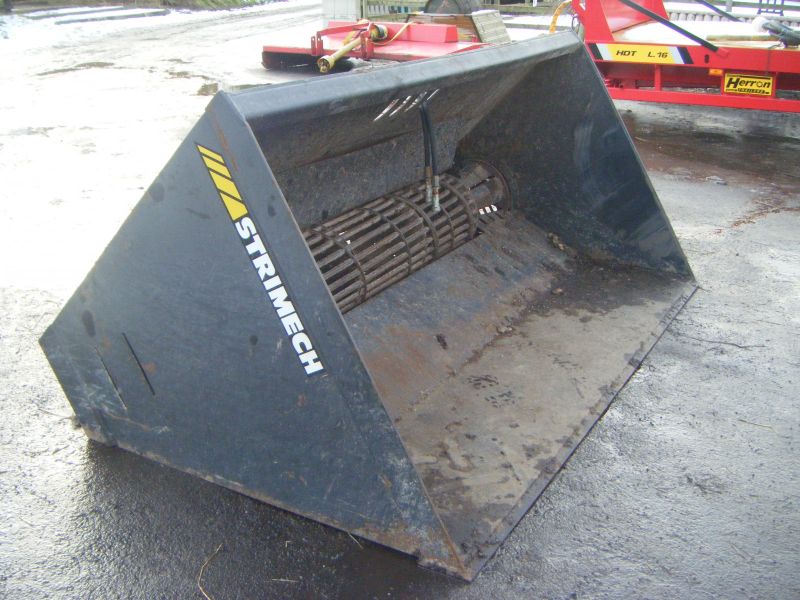 STRIMECH ROOT CUTTING BUCKET :: Recently Sold :: Browns Agricultural ...