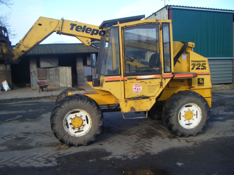SANDERSON 725C Teleporter :: Recently Sold :: Browns Agricultural Machinery