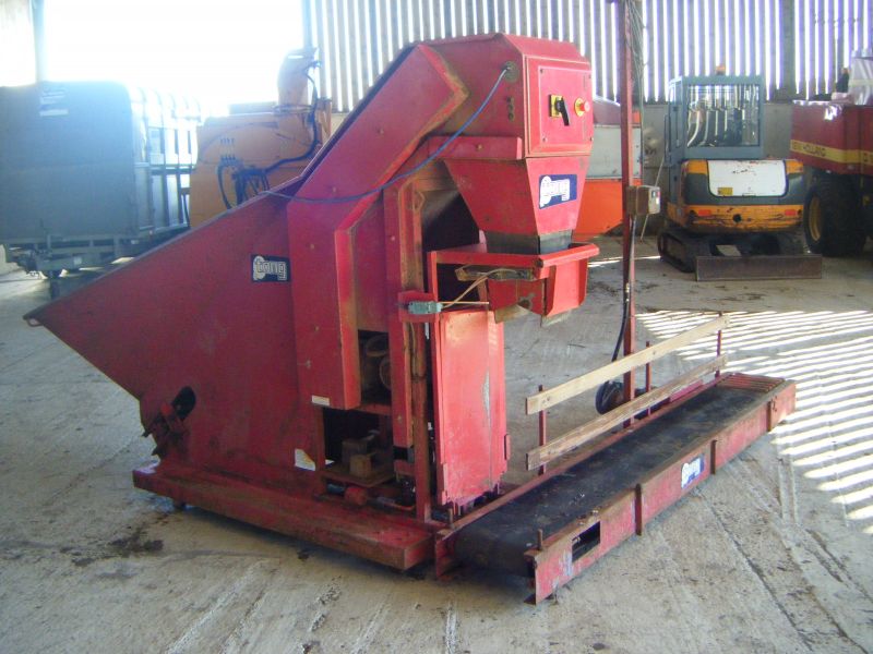 TONG POTATO BAGGING STATION :: Recently Sold :: Browns Agricultural ...