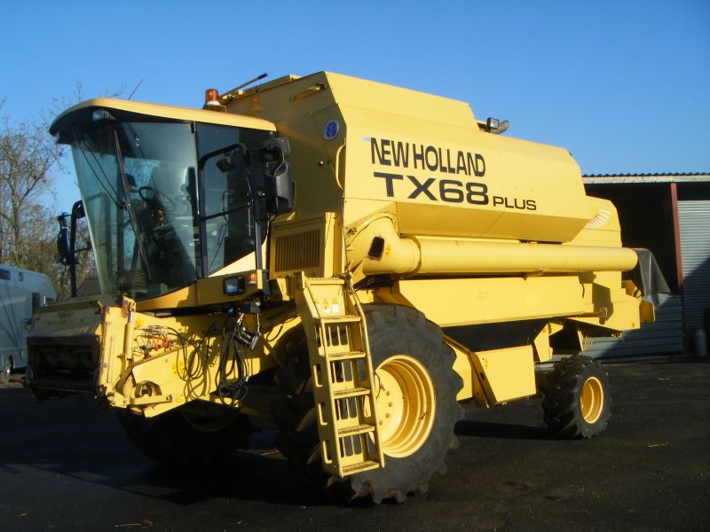 NH TX68 PLUS Combine :: Recently Sold :: Browns Agricultural Machinery