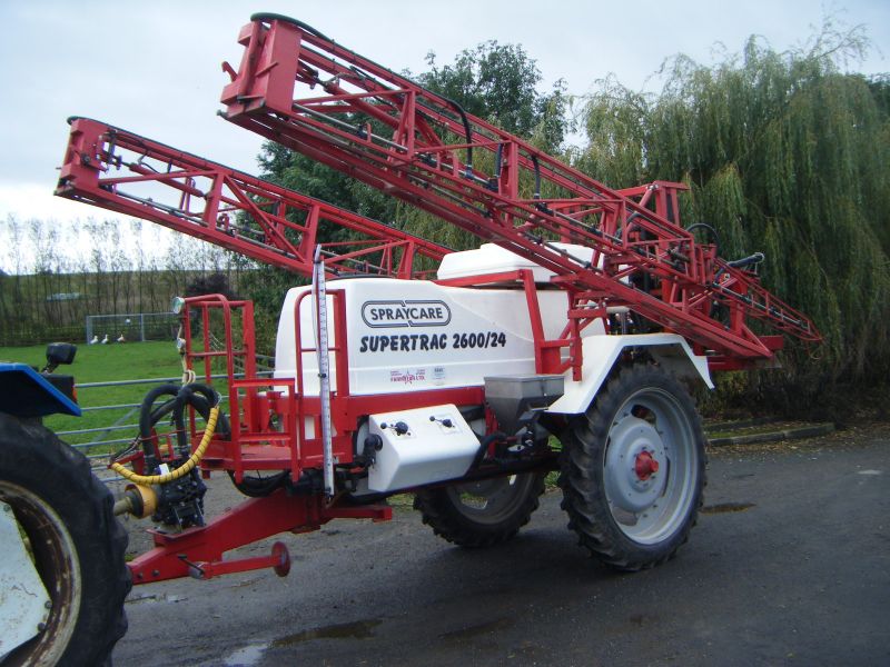 SPRAYCARE SUPERTRAC 2600/24 TRAILED SPRAYER :: Recently Sold :: Browns ...